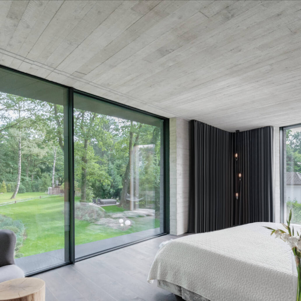 Cor Vision Plus Panoramic Sliding Door - UK Bi-Fold Door Factory Ltd